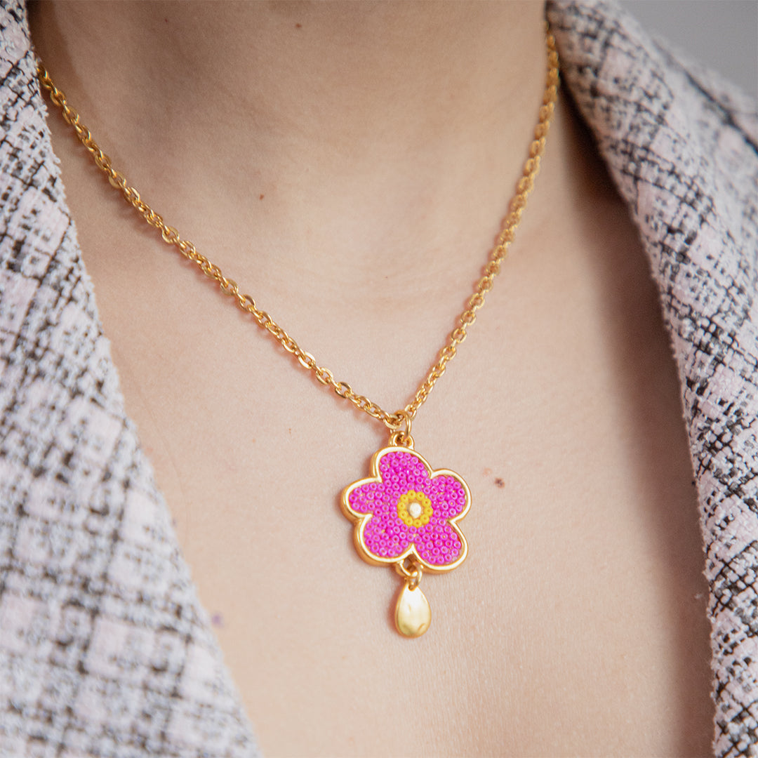 Blooming Necklace – Morena Corazon USA